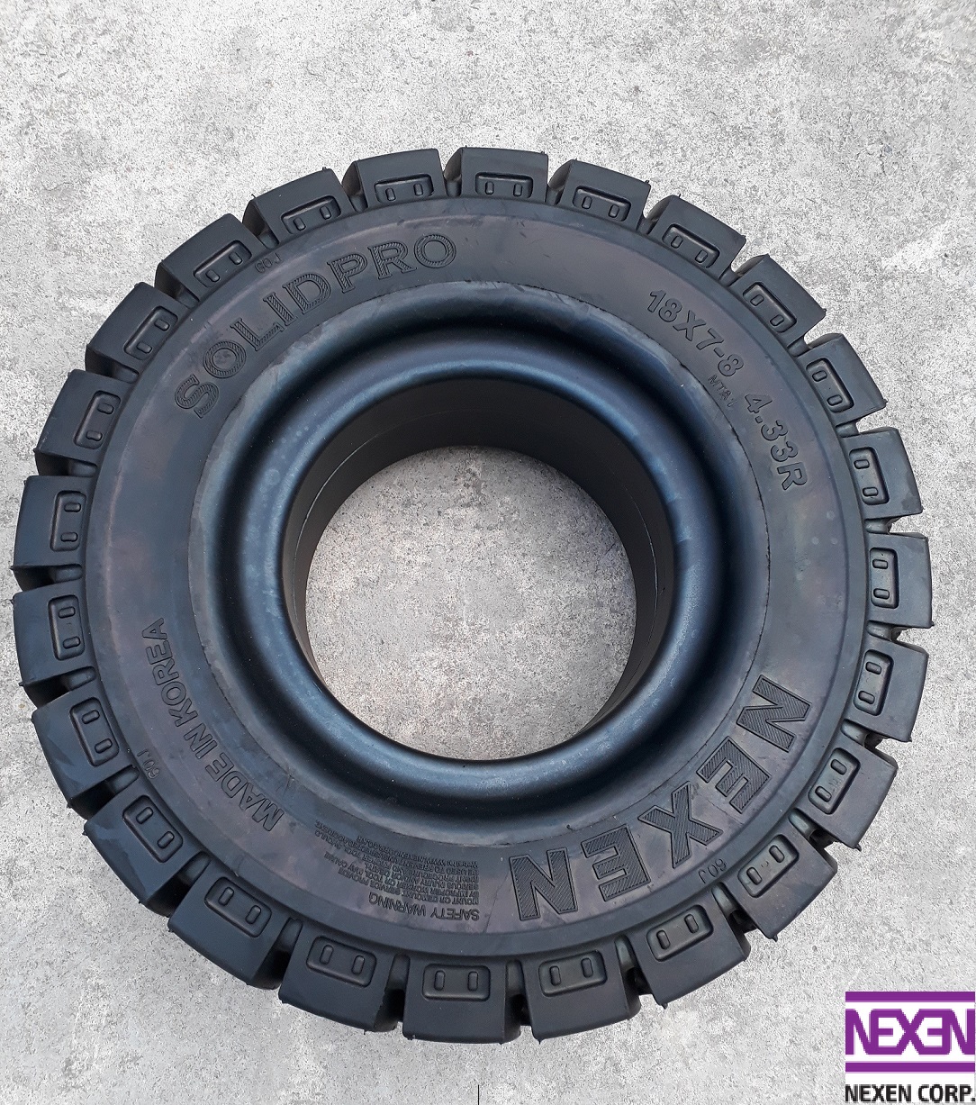 Lốp xe nâng 18x7-8 Nexen SolidPro